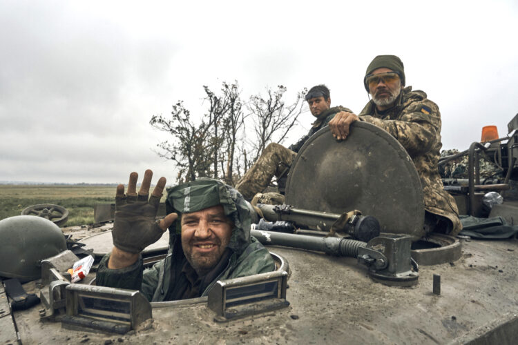 Ukraine piles pressure on retreating Russian troops | News, Sports ...